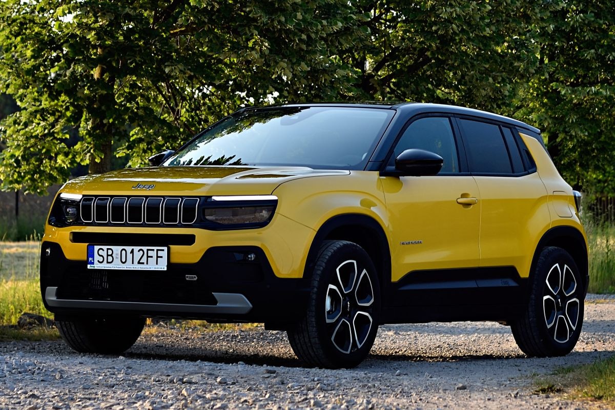 Jeep Avenger 1.2 Turbo Altitude prijs en specificaties