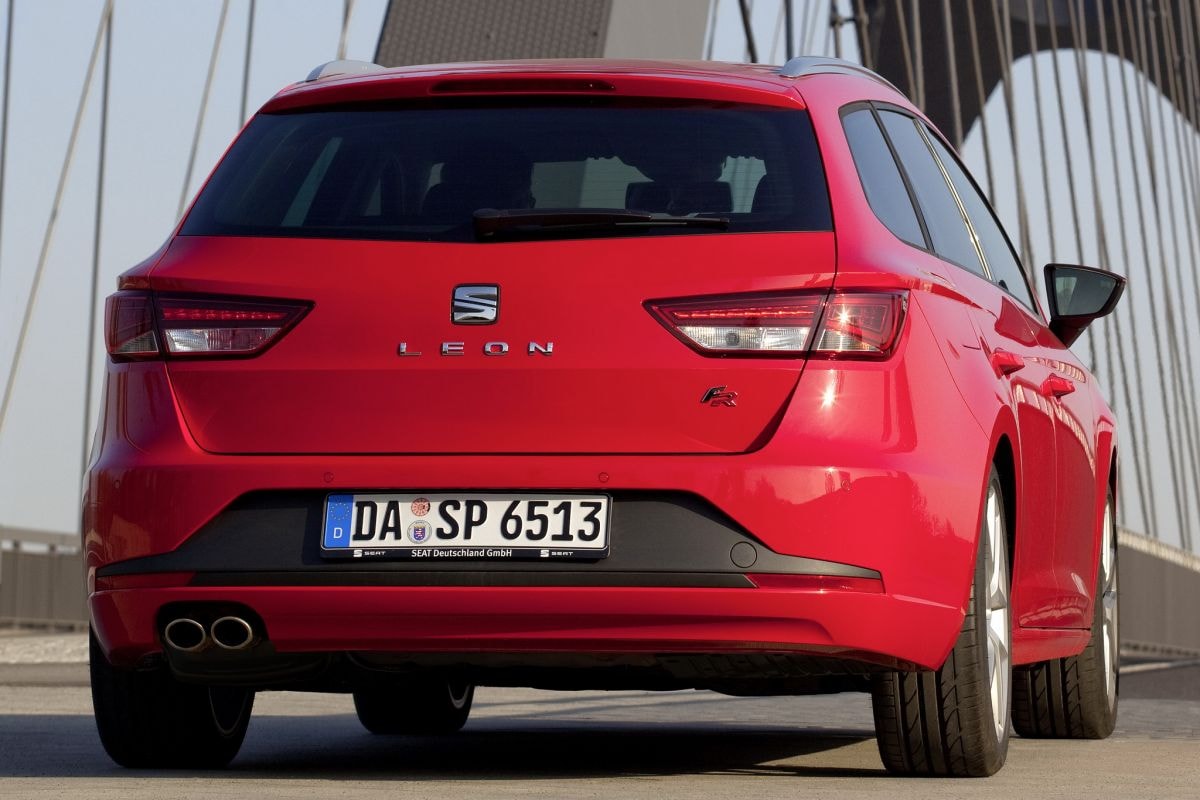Seat Leon ST 1.8 TSI FR Connect prijs en specificaties