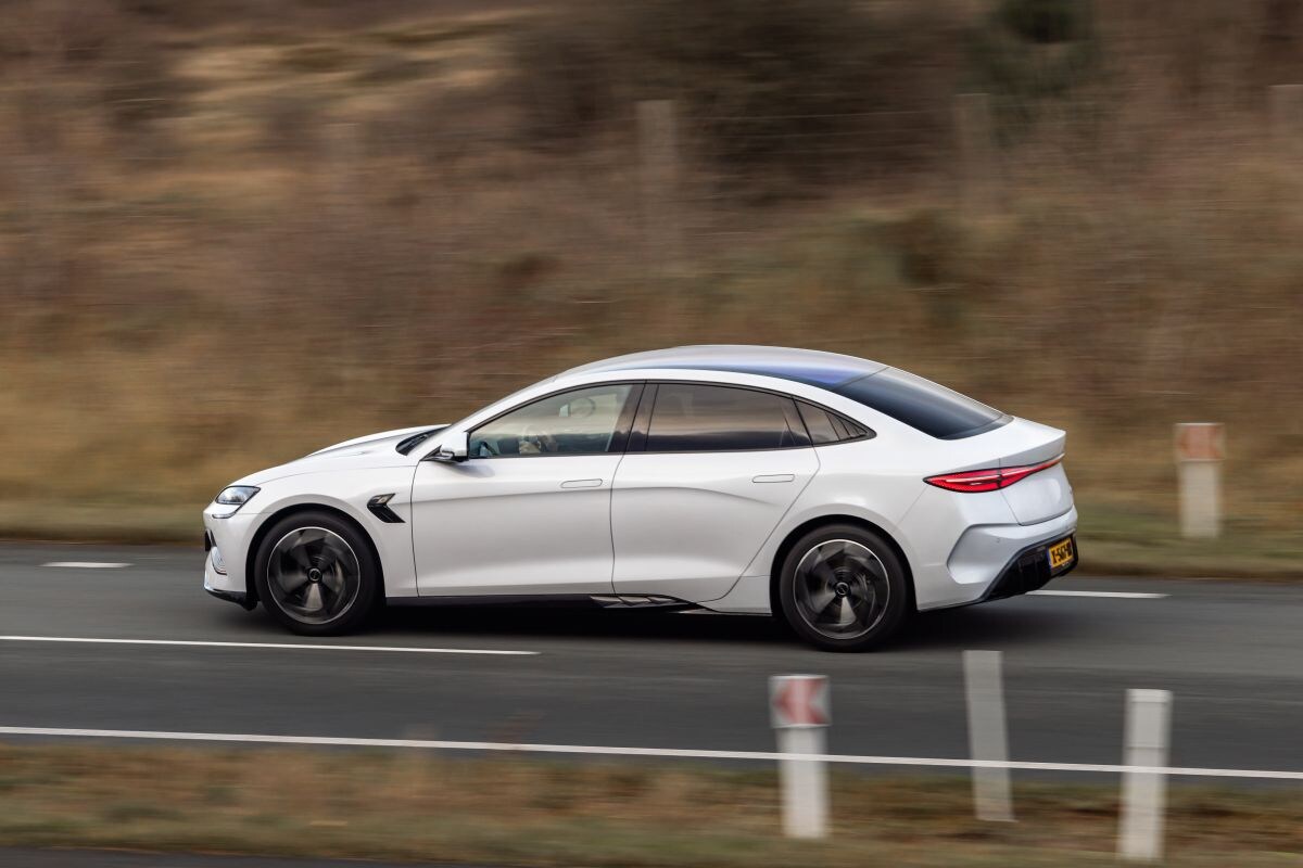 De BYD SEal krijg je voor 5 mille extra met AWD: goed besteed?