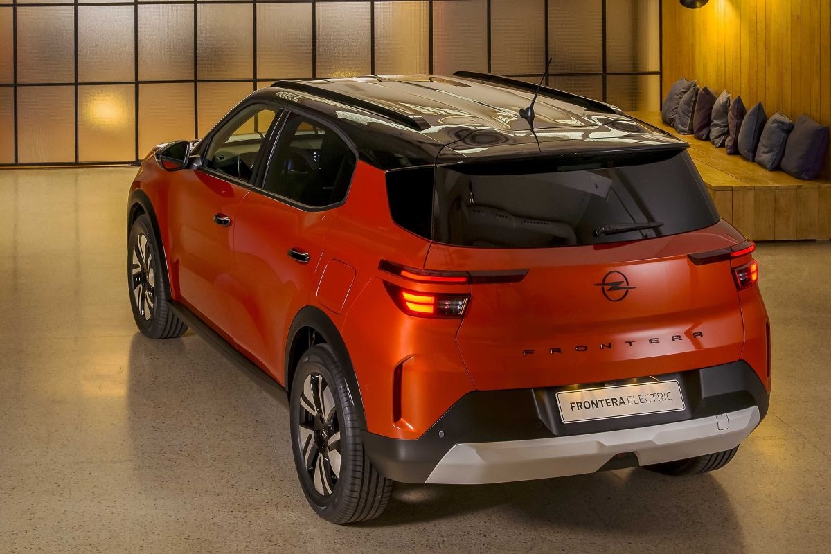 Opel Frontera Electric 44kWh Edition prijs en specificaties