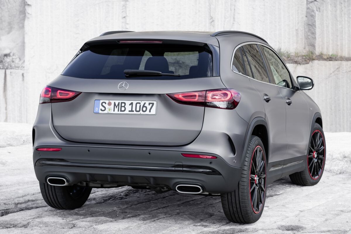 Mercedes-Benz GLA 180 prijs en specificaties - AutoWeek