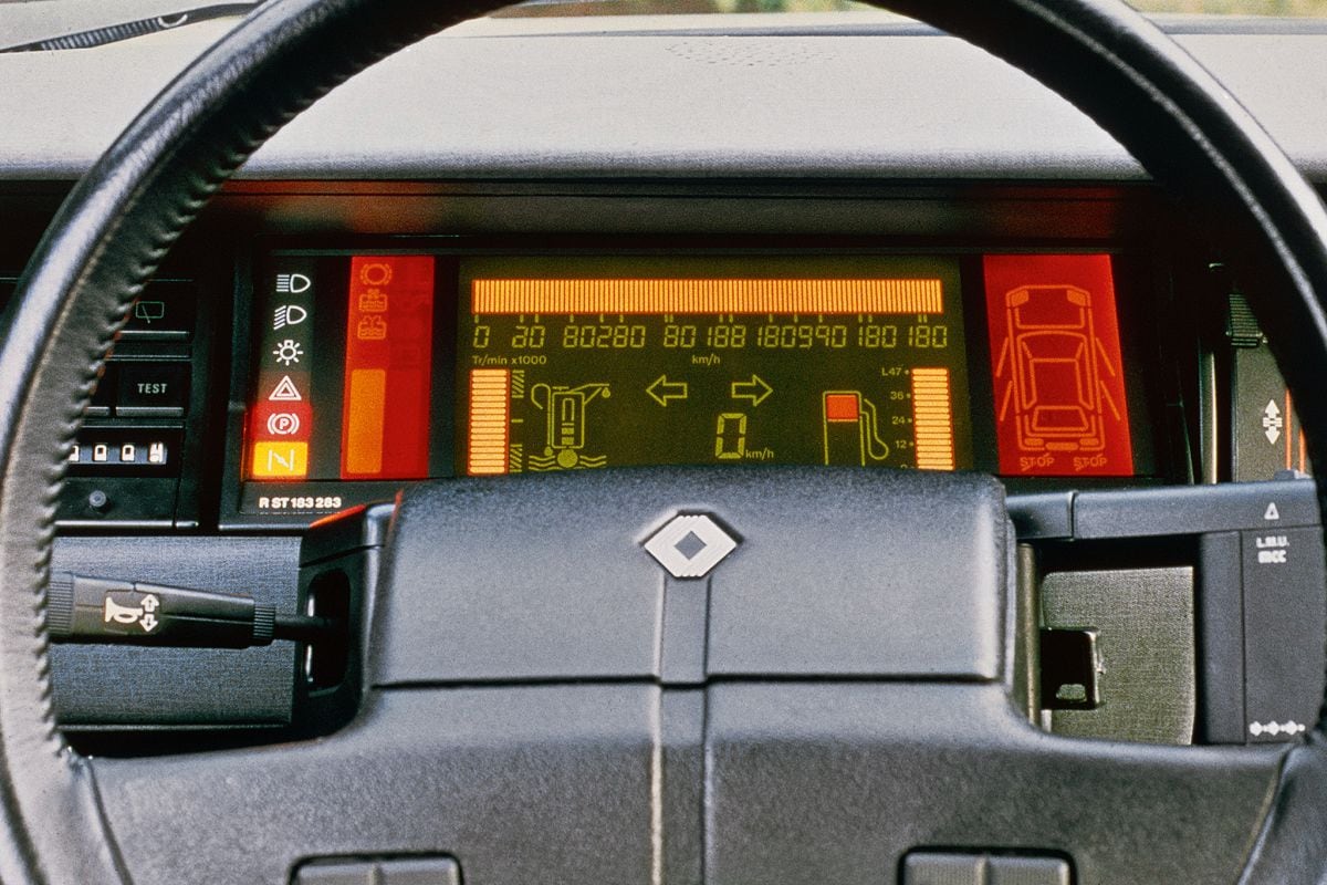 Renault 11 TXE Electronic prijs en specificaties - AutoWeek