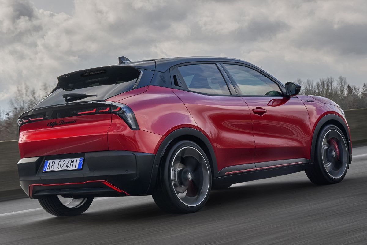 Alfa Romeo Junior Elettrica Veloce prijs en specificaties