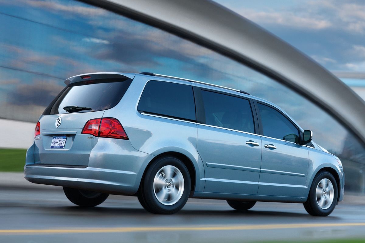 De Tweeling: Volkswagen Routan - Chrysler Voyager - AutoWeek